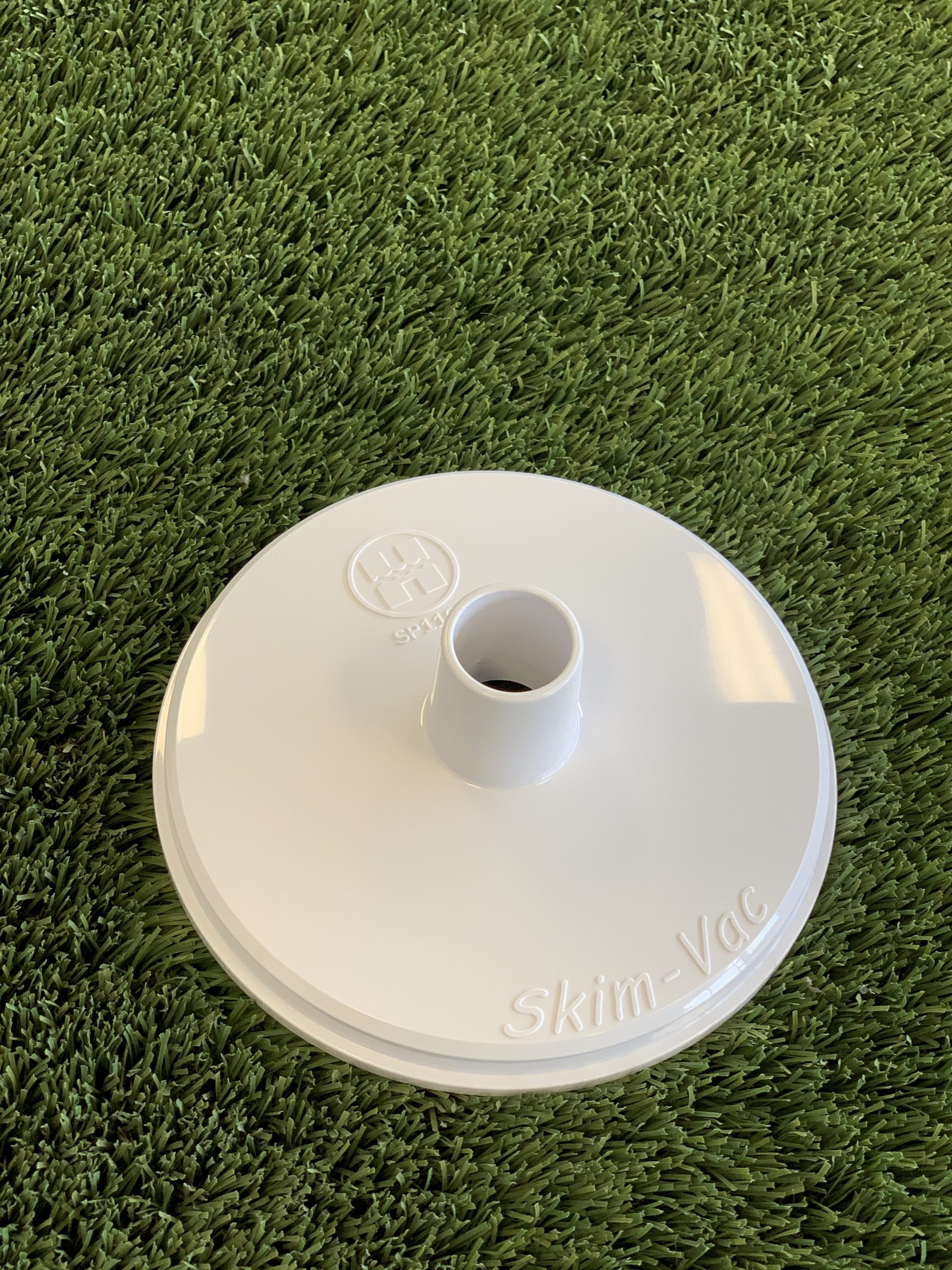 SP1106-Hayward Vac Plate Large - Jameson Pool & Spa